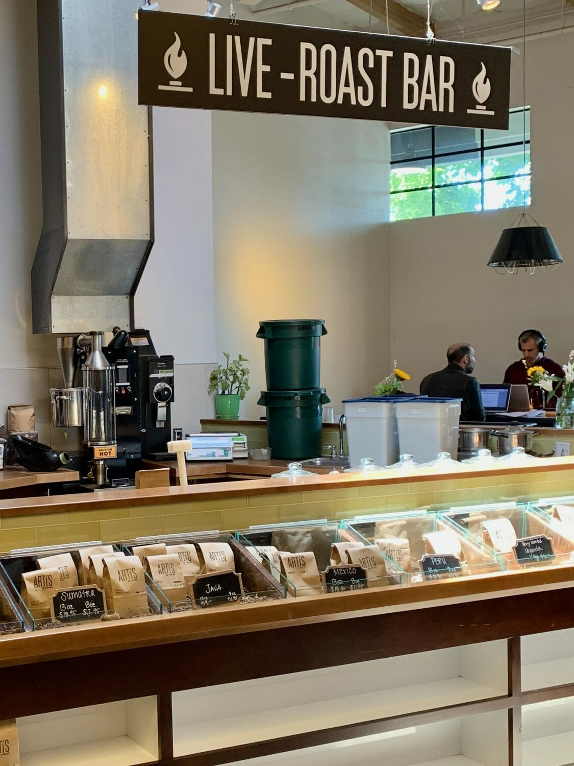 East Bay Coffee Guide: 5 Essential Cafes ⋆ Smiling Coffee Snob